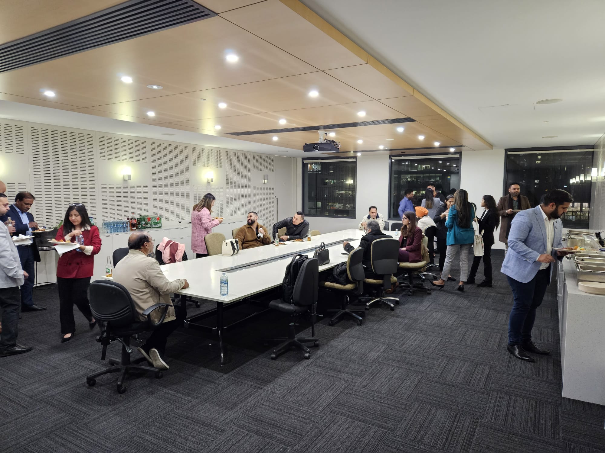 About Us - Gateway Business College